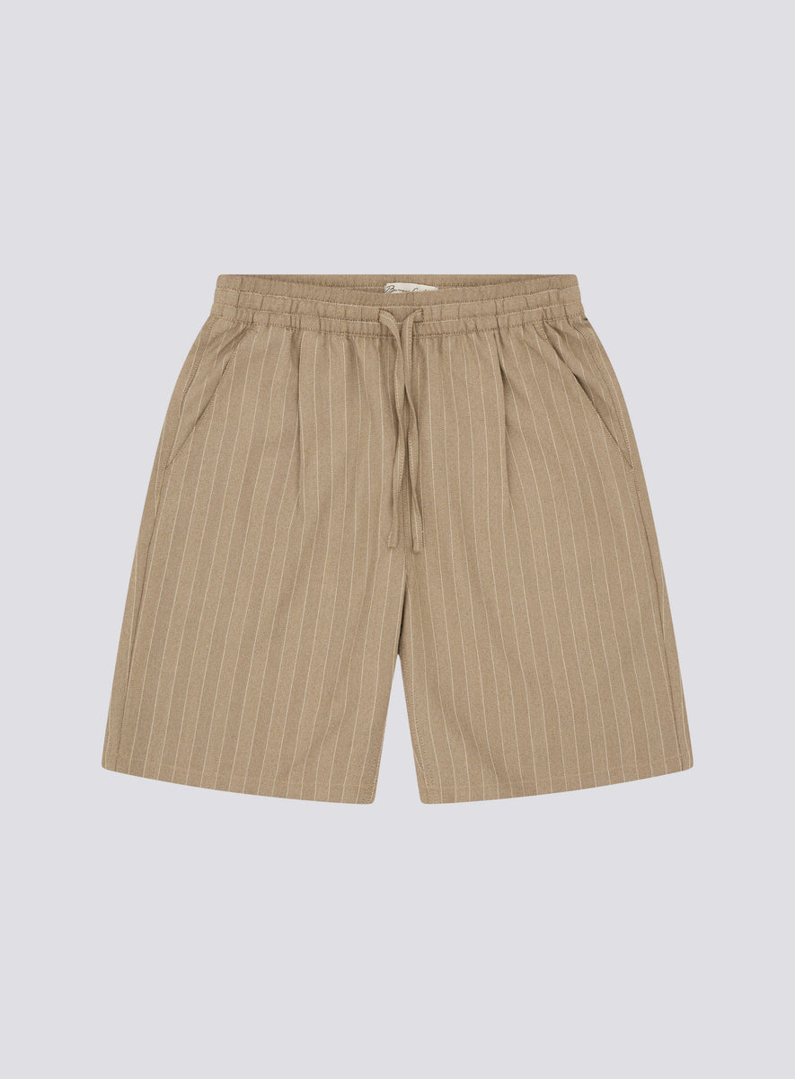Boxy Suit Short Herringbone – Barney Cools