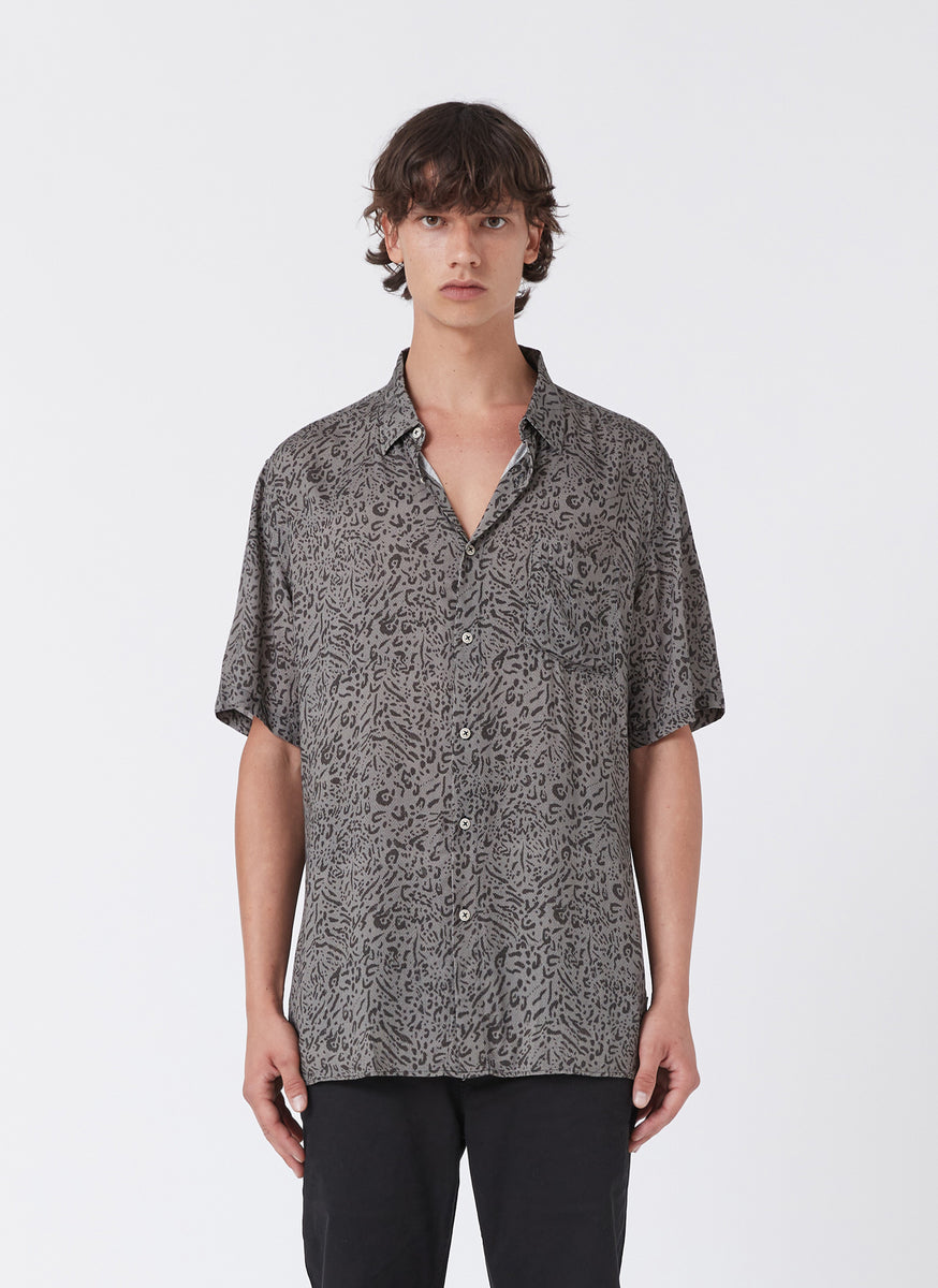 Holiday Shirt Stealth Leopard – Barney Cools